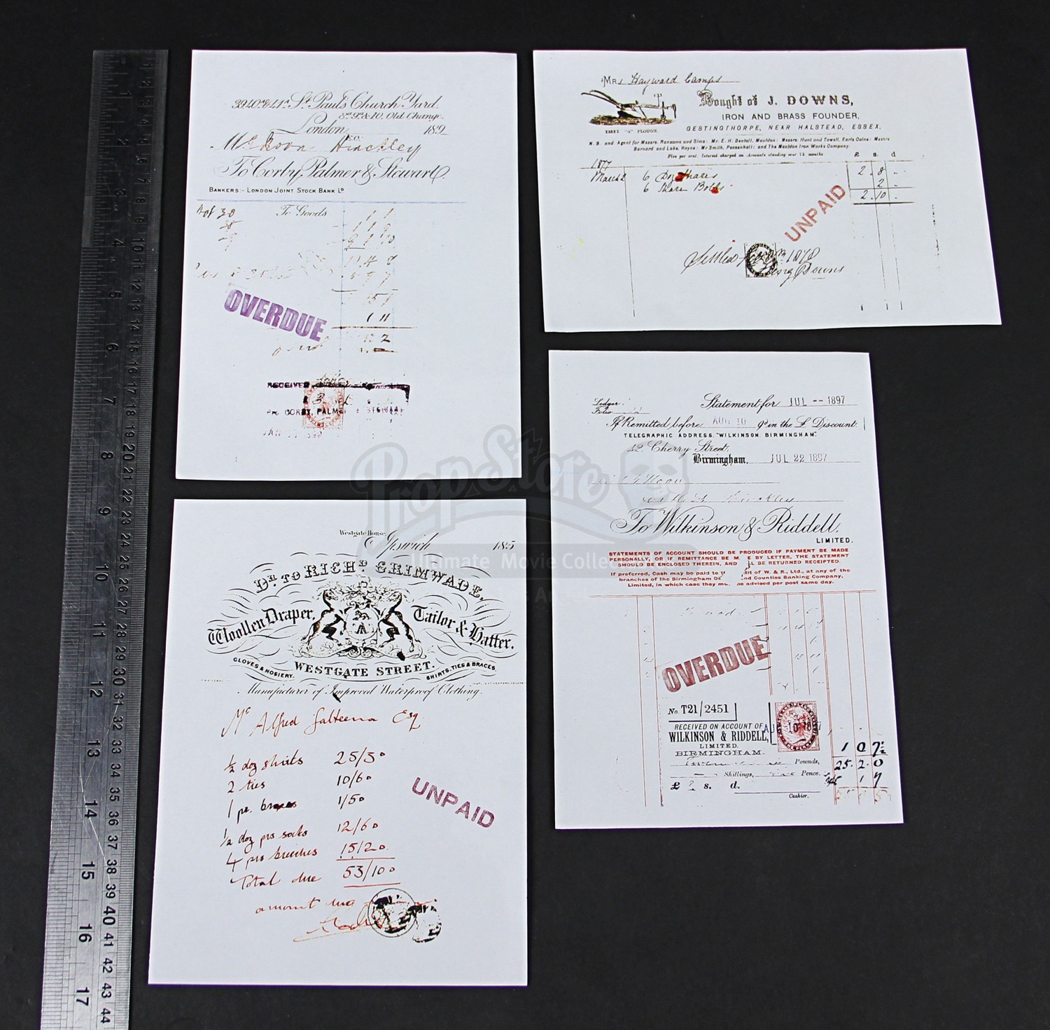 THE WOMAN IN BLACK - Arthur Kipps' (Daniel Radcliffe) Assorted Overdue ...