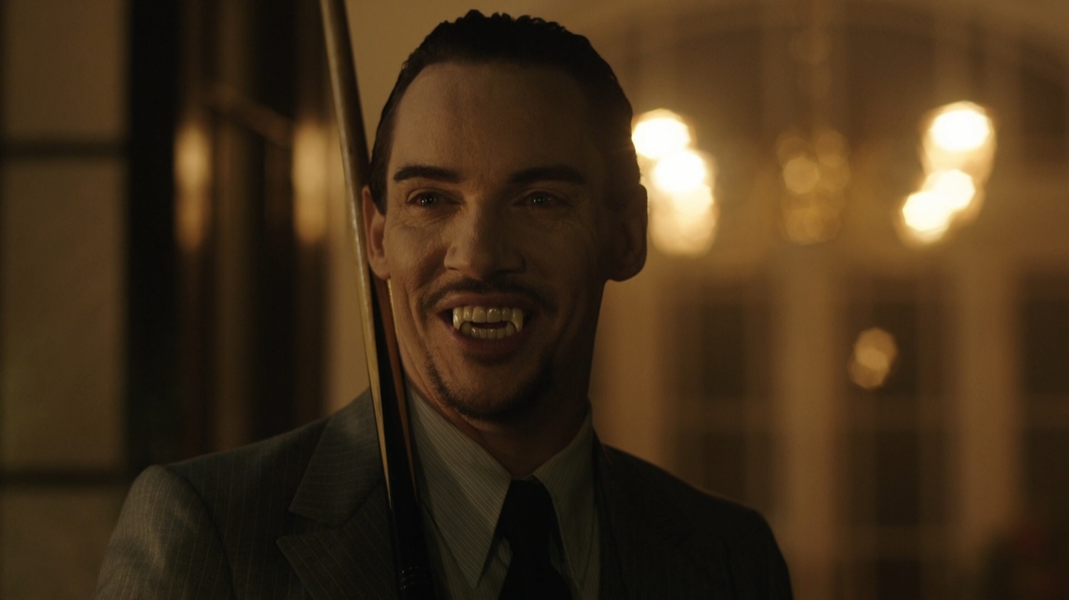 Alexander Grayson (Jonathan Rhys Meyers) Billiard Room Costume