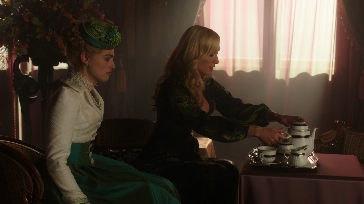 Lady Jayne Wetherby (Victoria Smurfit) Peacock Feather Pattern Costume ...