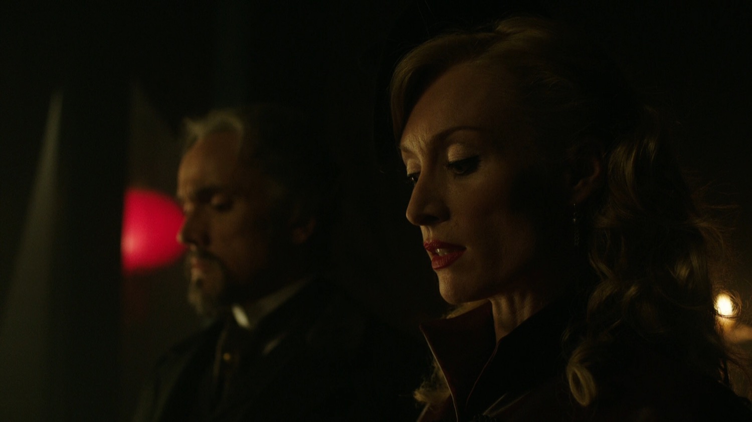 Lady Jayne Wetherby (Victoria Smurfit) Sanctum Costume