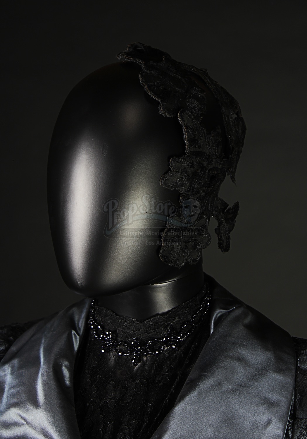 Lady Jayne Wetherby (Victoria Smurfit) Cemetery Costume