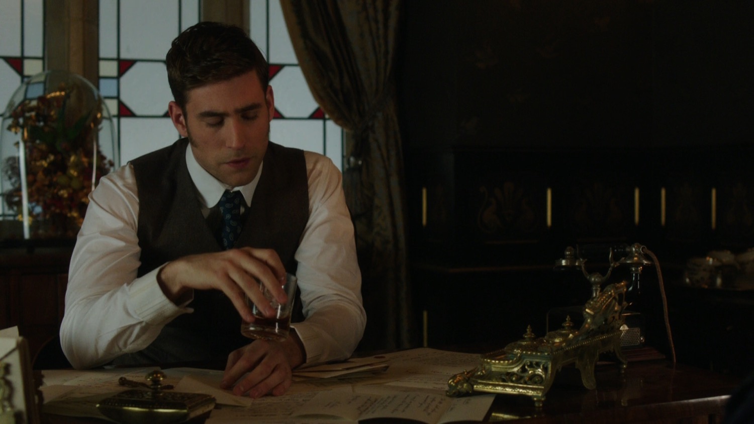 Alexander Grayson (Jonathan Rhys Meyers) Mail, Letter Rack & Letter Opener