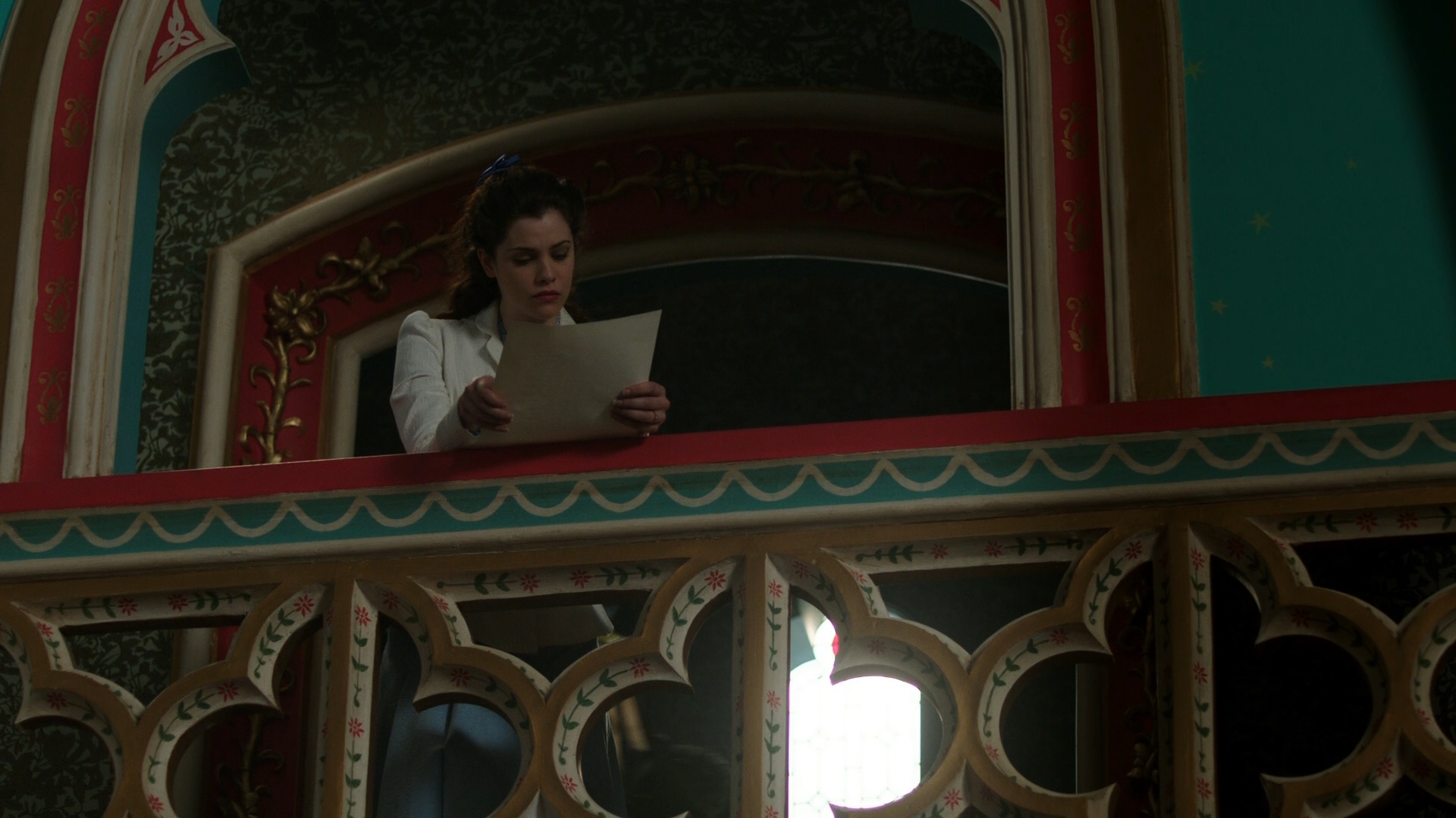 Mina Murray (Jessica De Gouw) Engagement Party Guest List & RSVP Set