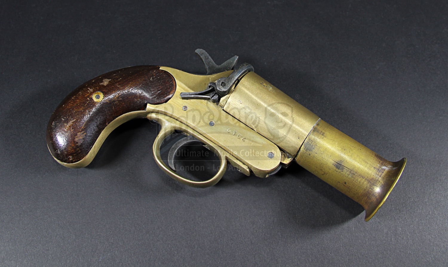 Vampire Hunter's Flare Gun with Belt & Cartridges