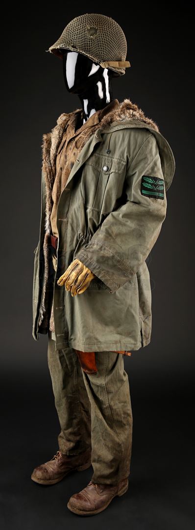 Waggoner's (Jason Isaacs) Battle-torn Uniform