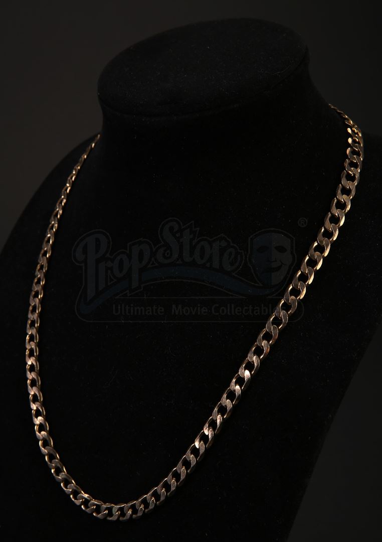Trini Gordo Garcia's (Michael Pena) Gold Chain Necklace