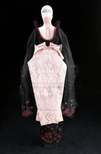 Maciej Hotel Geisha (Kate Venables) Background Costume - Current price ...