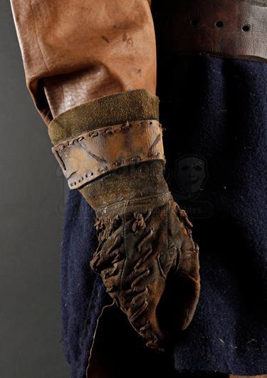 13th Warrior, The - Ragnar's (John DeSantis) Complete Outfit - Current price: $1500