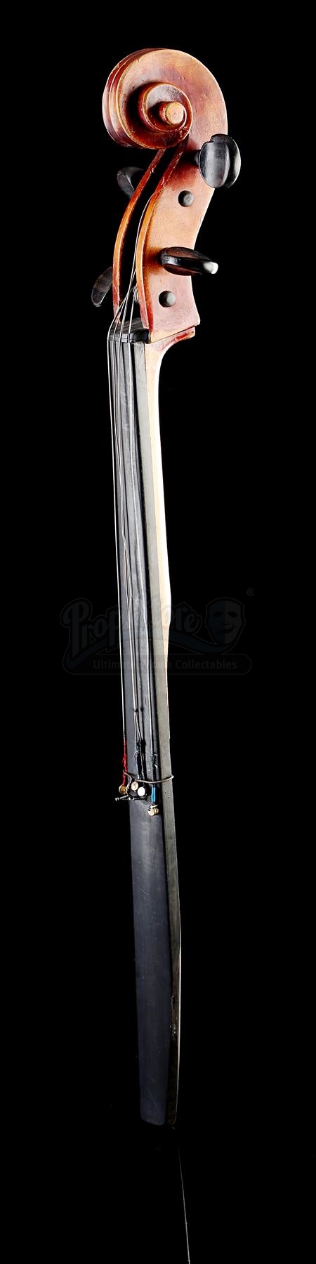 HANNIBAL - Fromage Prop Cello Neck