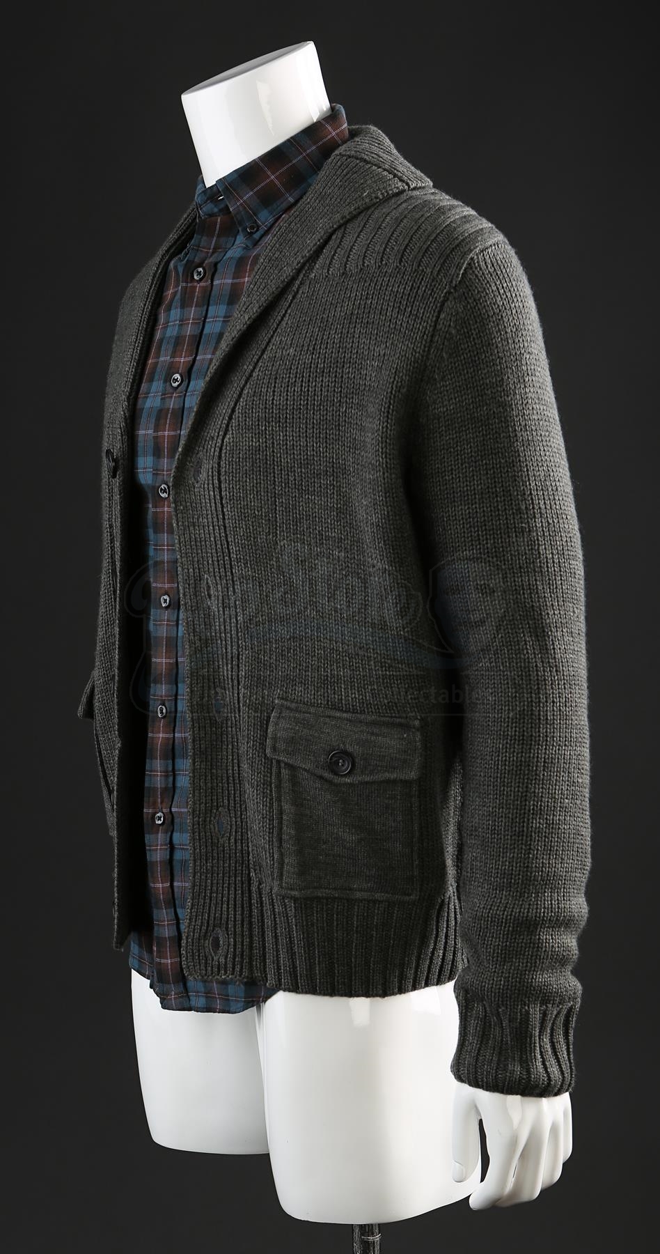 HANNIBAL - Brian Zeller's (Aaron Abrams) Shirt and Sweater