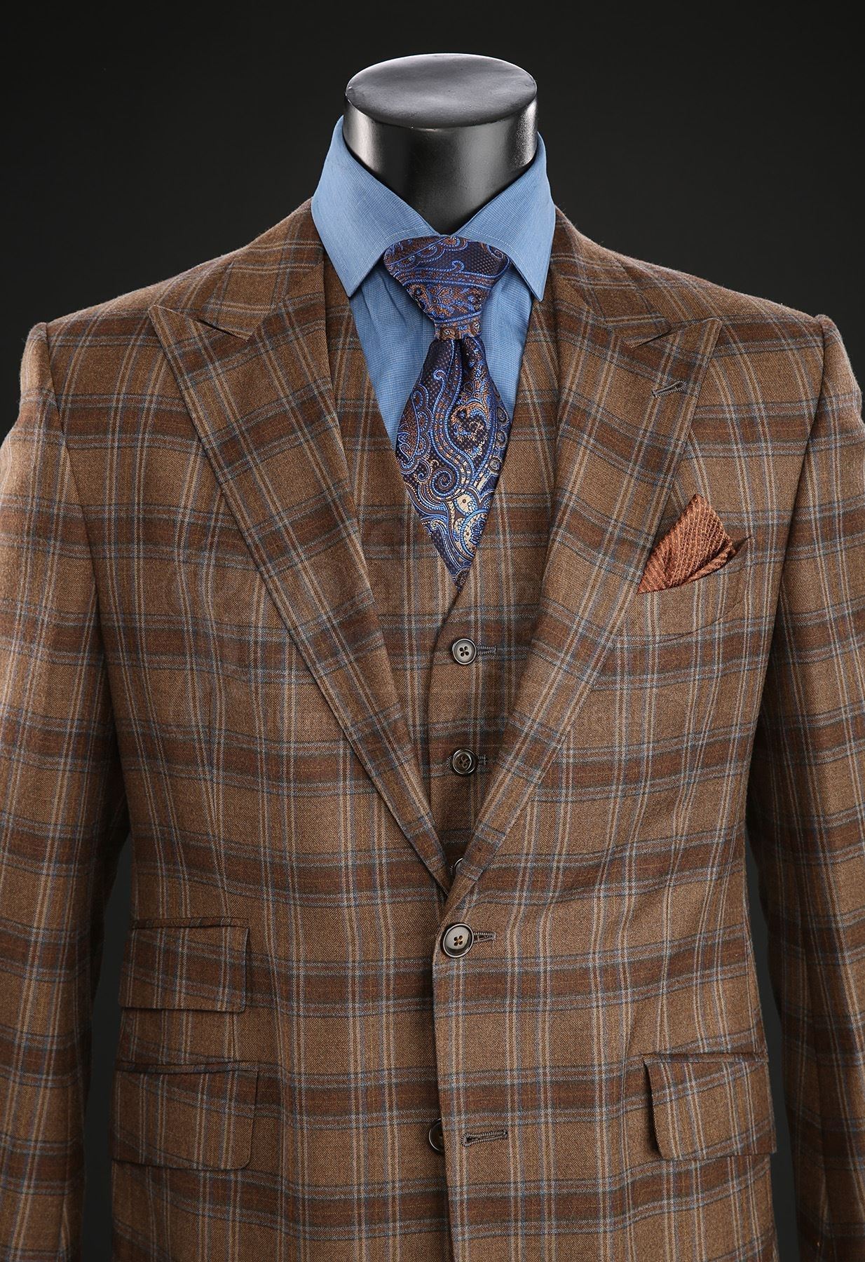 SEASON 2 EPISODE 1: KAISEKI Hannibal Lecter's (Mads Mikkelsen) Light ...