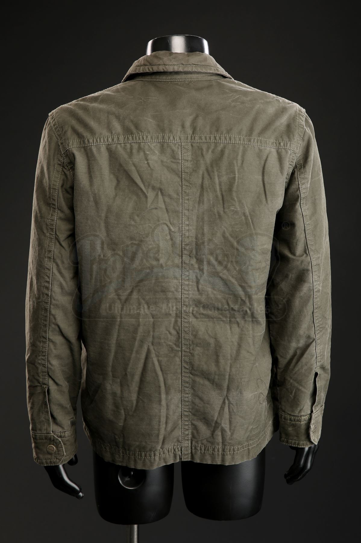 SEASON 2 EPISODE 7: YAKIMONO Will Graham's (Hugh Dancy) Jacket