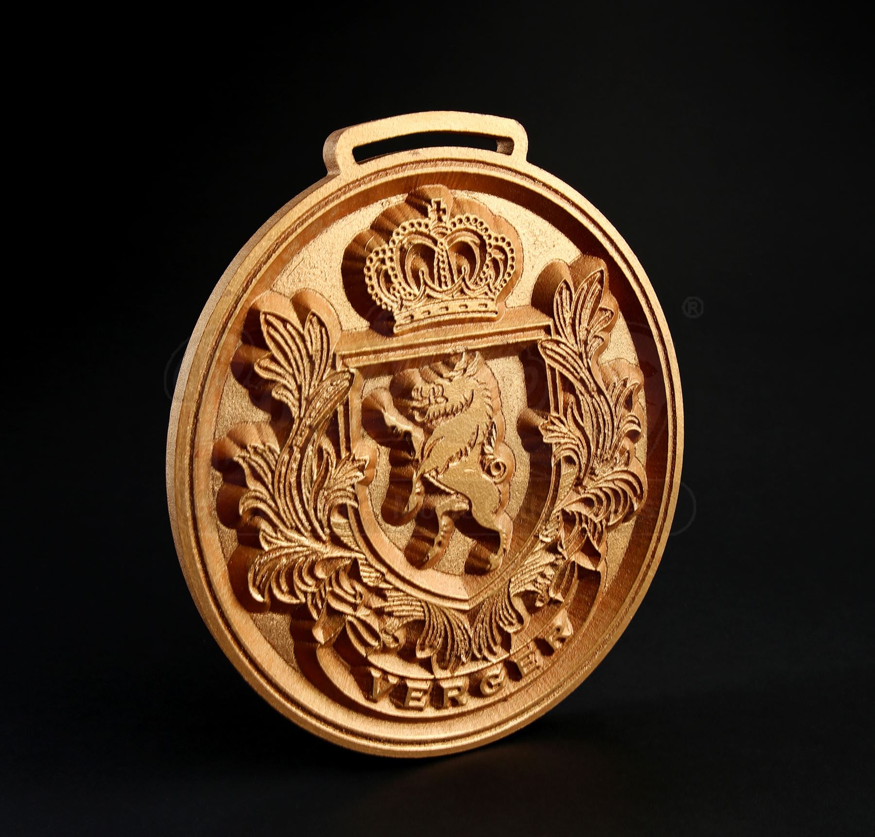 SEASONS 2 AND 3Verger Family Crest