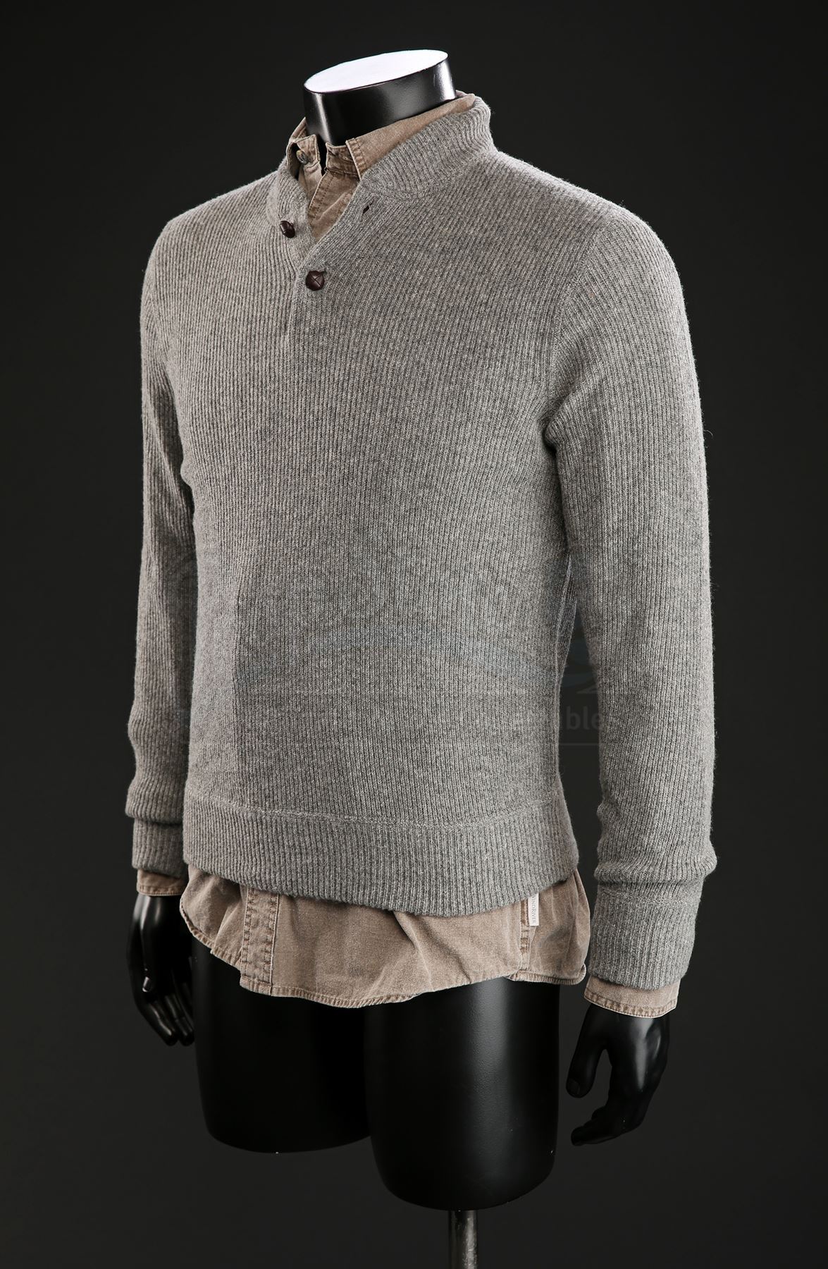 Will Graham’s (Hugh Dancy) shirt and sweater from episode 211 “Ko No ...