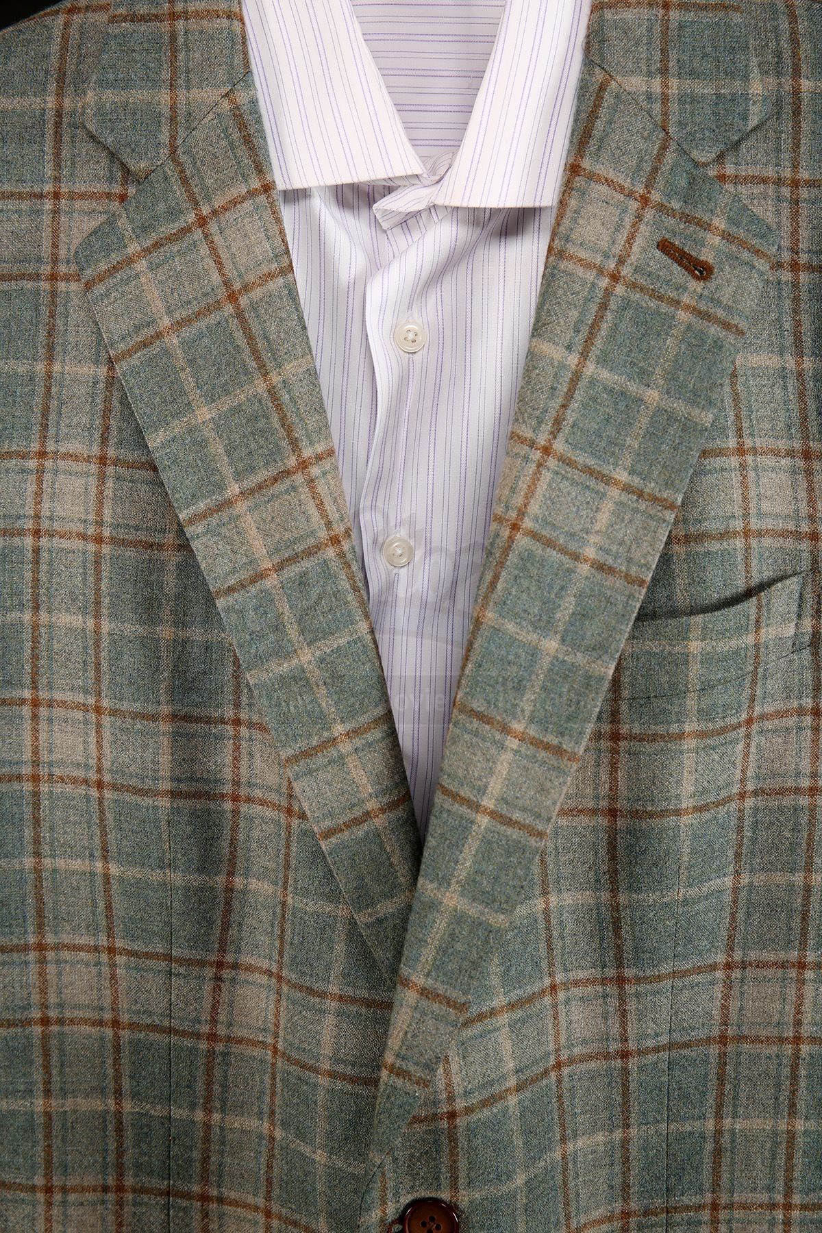 SEASON 2Frederick Chilton's (RaÃƒÂºl Esparza) Jackets and Shirts