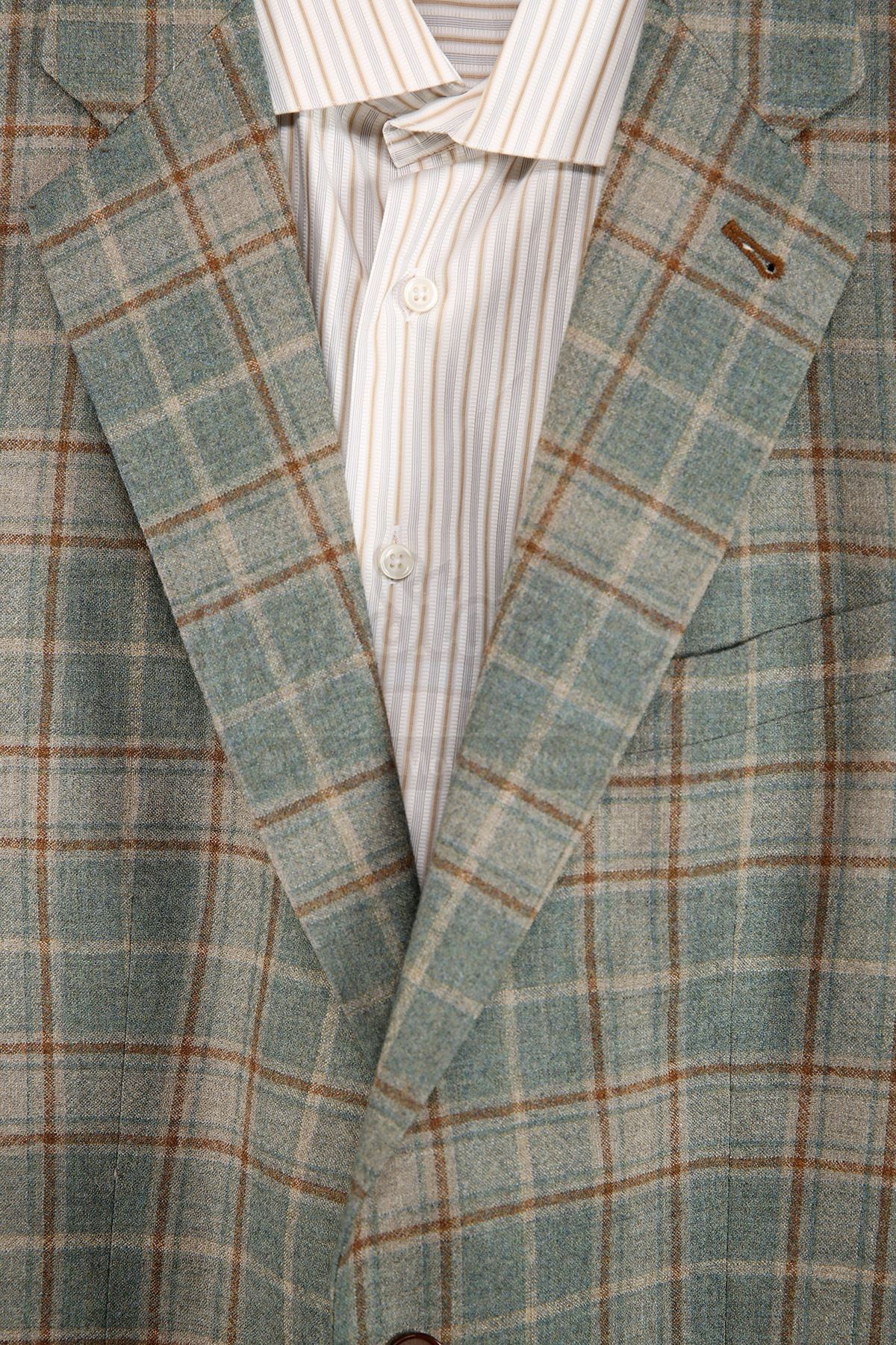 SEASON 2Frederick Chilton's (RaÃƒÂºl Esparza) Jackets and Shirts