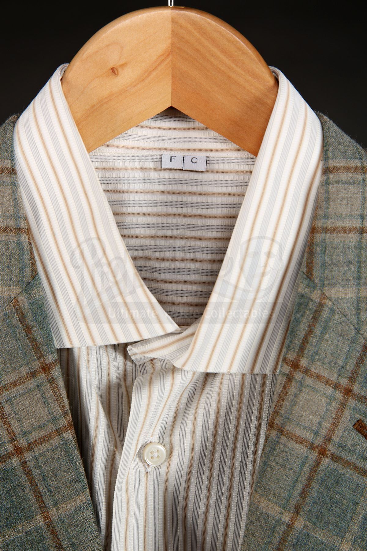 SEASON 2Frederick Chilton's (RaÃƒÂºl Esparza) Jackets and Shirts