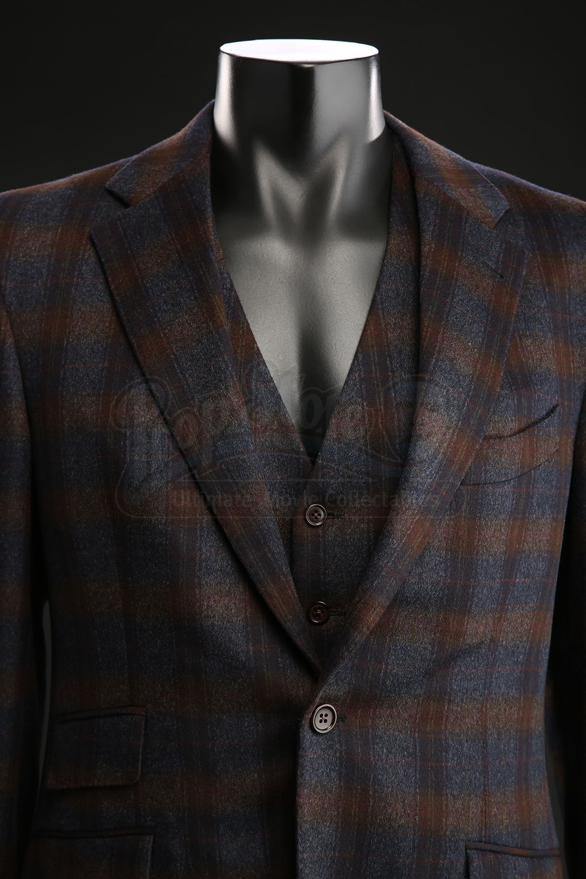 SEASON 1 EPISODE 4: "ŒUF"Hannibal Lecter’s (Mads Mikkelsen) Jacket and ...