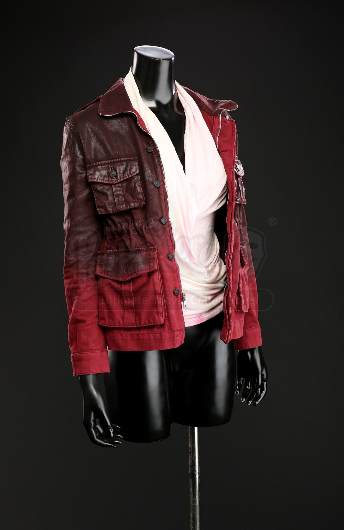 SEASON 3 EPISODE 2: PRIMAVERA Abigail Hobbs' (Kacey Rohl) Bloody Shirt ...