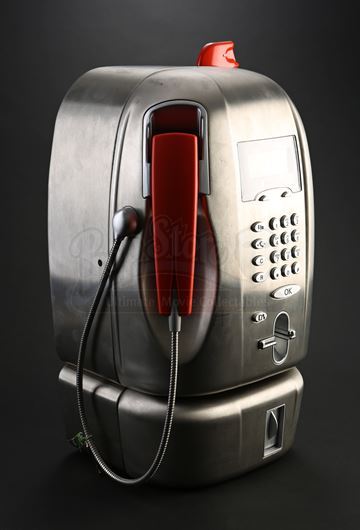 Rinaldo Pazzi’s (Fortunato Cerlino) Pay Phone