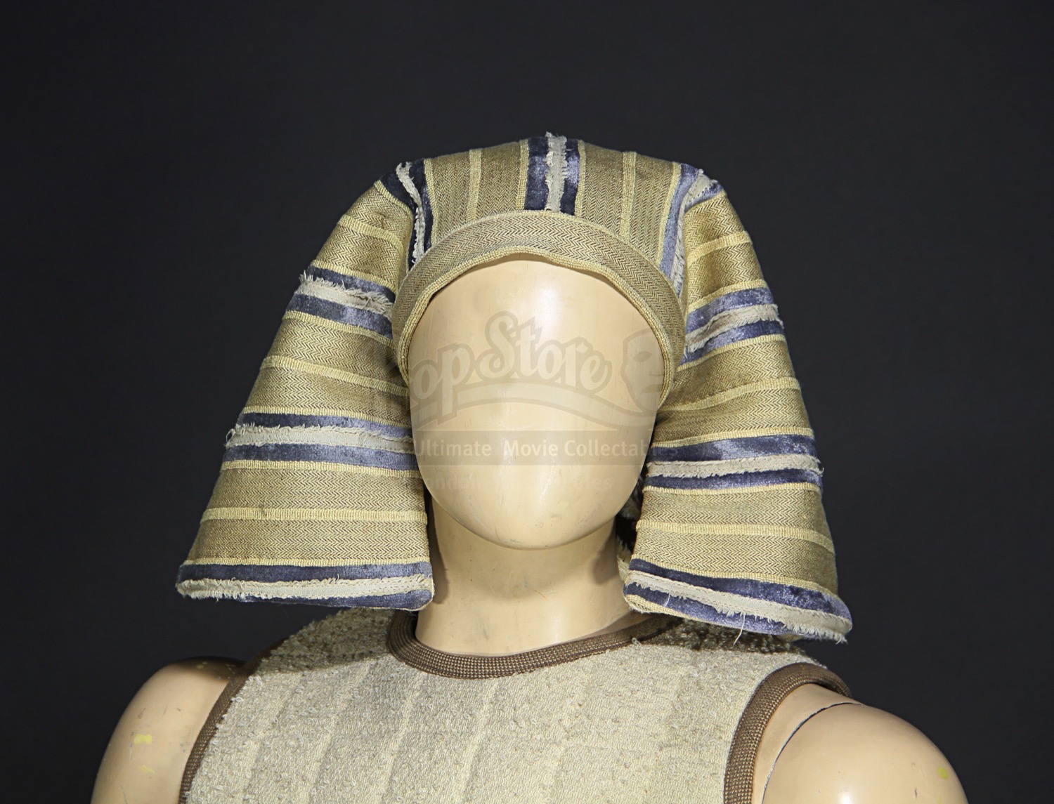 An infantryman costume from Ridley Scott’s Exodus: GodsAnd Kings. This ...