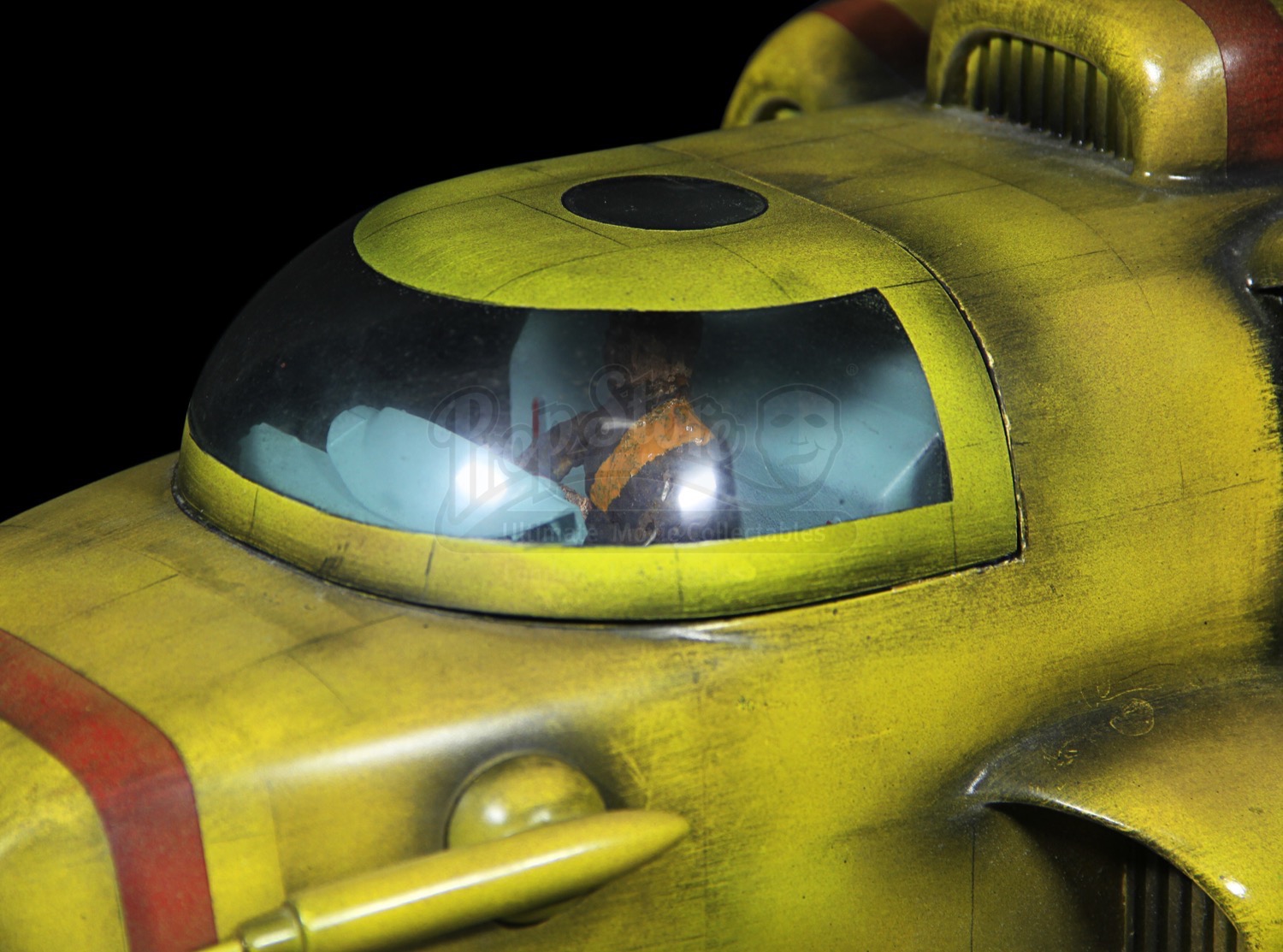 A model miniature of Thunderbird 4 from the documentary Filmed ...