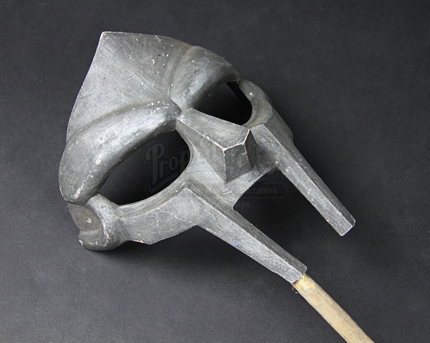 GLADIATOR (2000) - Maximus Pantomime Mask - Current price: £800