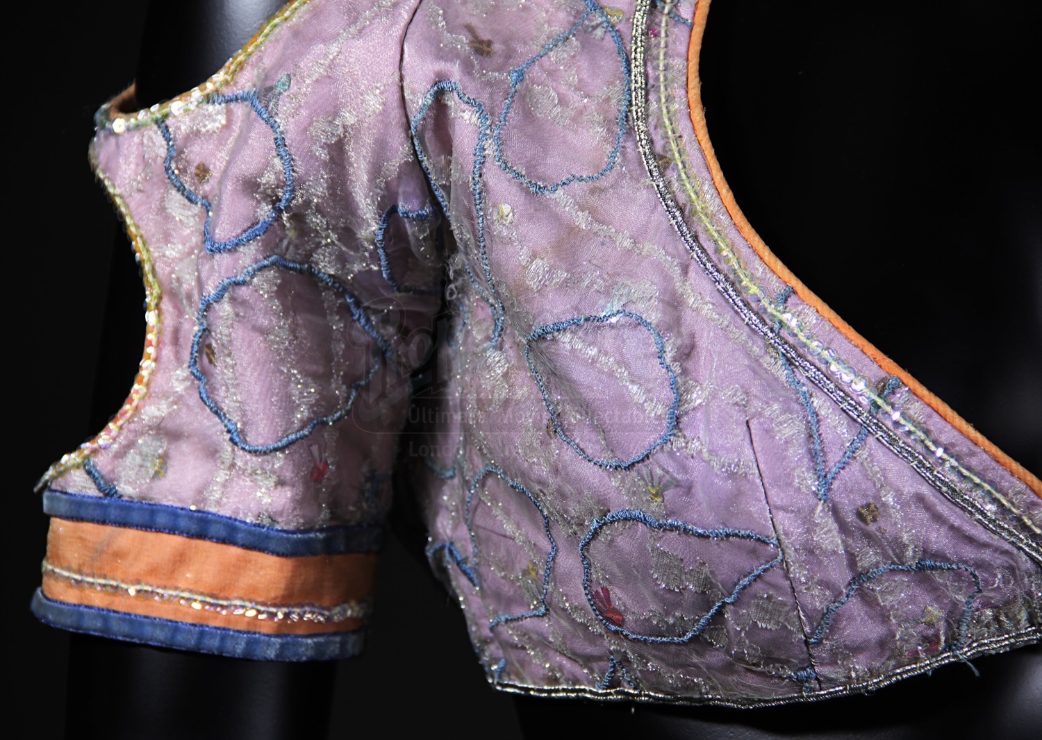 Margiana's (Caroline Munro) top from The GoldenVoyage of Sinbad ...