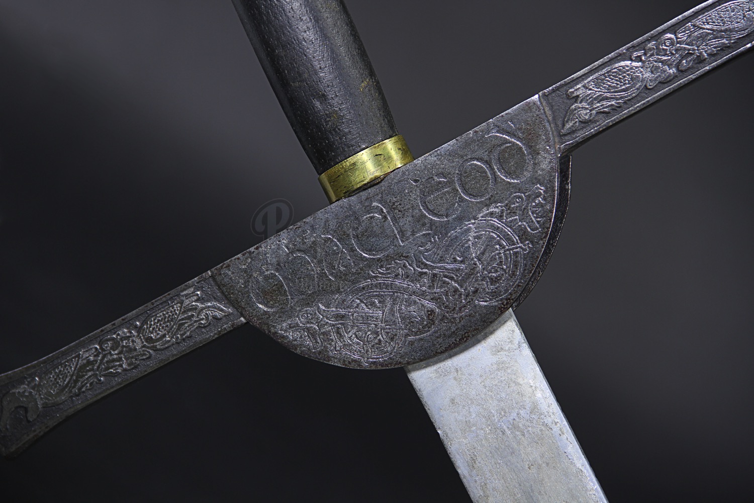 HIGHLANDER (1986) - Connor MacLeod's (Christopher Lambert) Sword ...