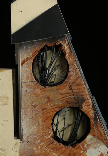 BLADE RUNNER (1982) - Millennium Falcon Building Light-Up Model ...