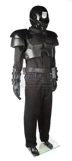 JUDGE DREDD (1995) - Hunter Armour - Current price: £3500