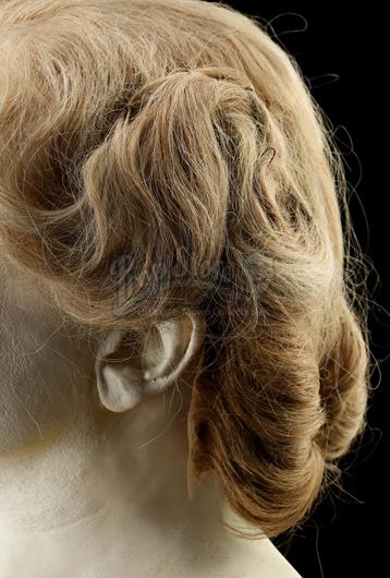 MRS. DOUBTFIRE (1993) - Mrs. Doubtfire (Robin Williams) Wig and Robin ...