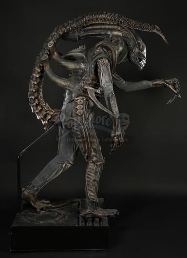ALIENS (1986) - Alien Creature Costume - Current price: £50000