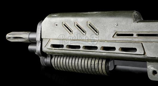 STARSHIP TROOPERS (1997) - Hero Mobile Infantry Morita Rifle - Current ...