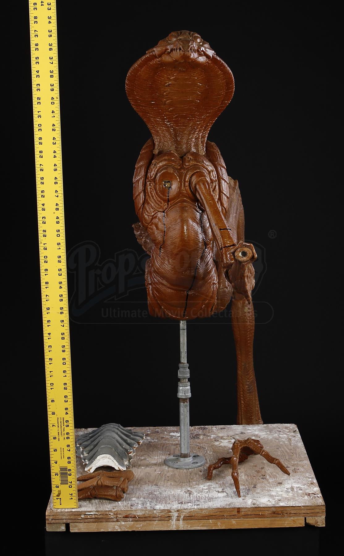 MEN IN BLACK (1997) - Large Edgar Bug Maquette - Price Estimate: $800 ...