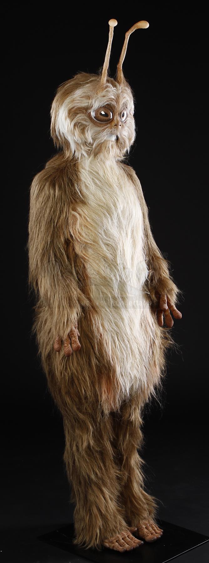 MEN IN BLACK II (2002)