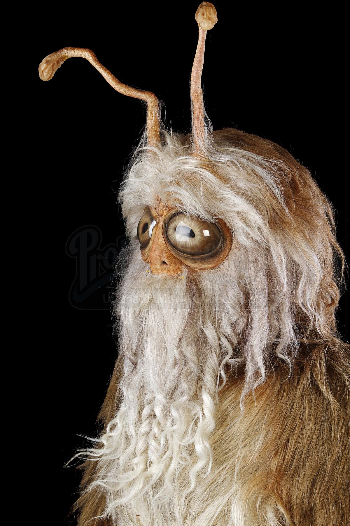 MEN IN BLACK II (2002)