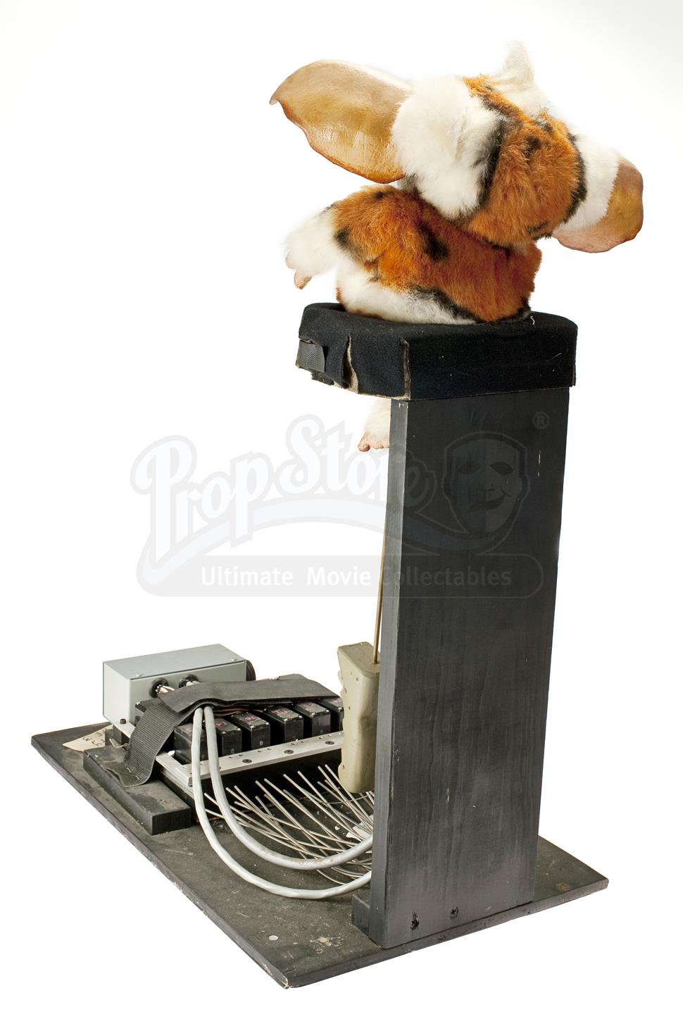 GREMLINS 2: THE NEW BATCH (1990) - Servo Operated Daffy Mogwai Puppet