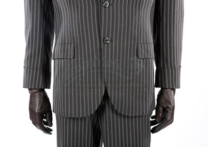 Charlie Rakes' (Guy Pearce) Final Shootout Costume - Current price: $275