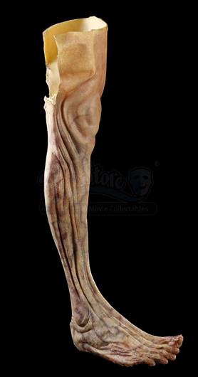 THE RING (2002) - Corpse Leg