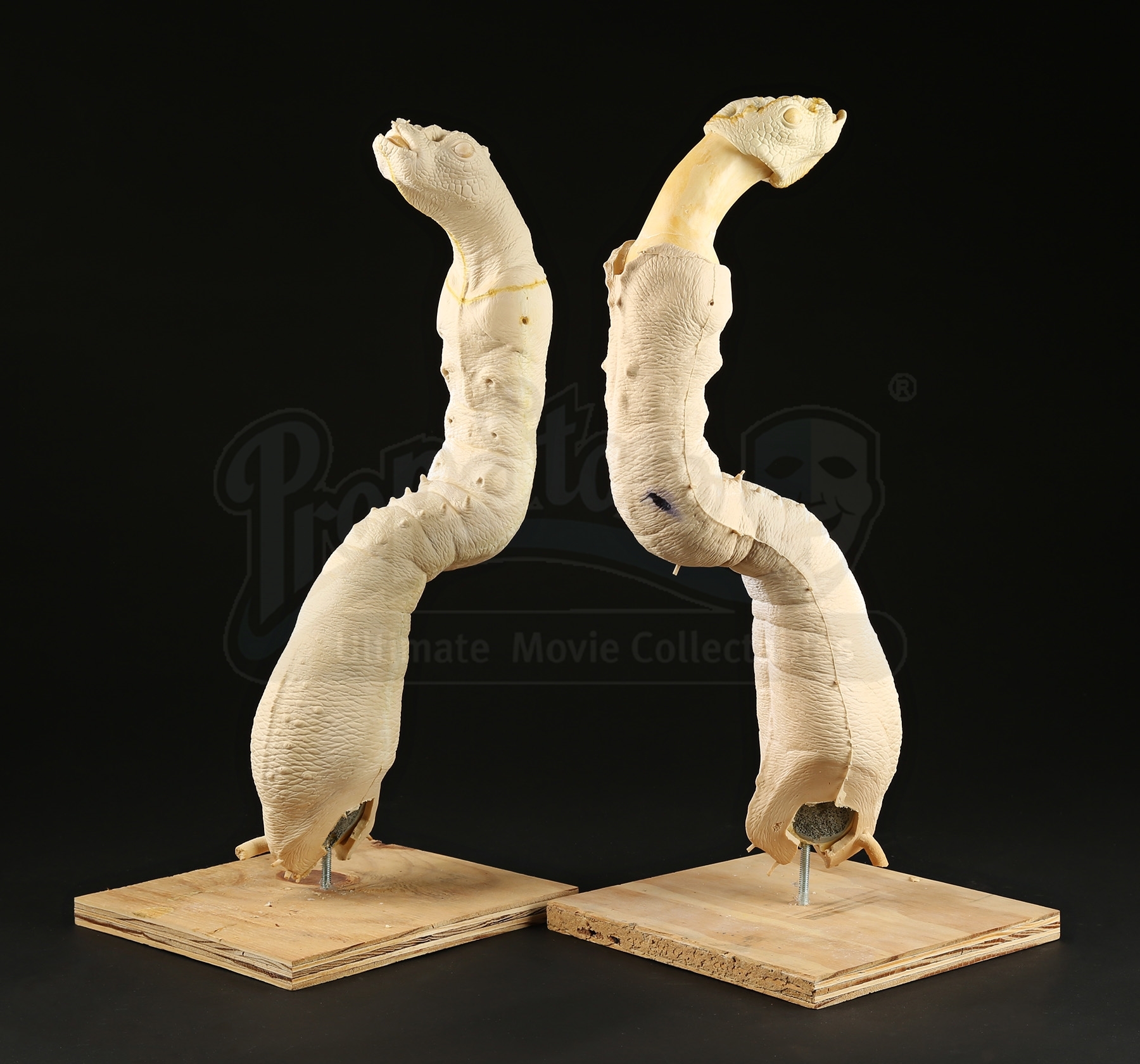 MEN IN BLACK II (2002) - Worm Guy Torso and Leg Skins with Arms