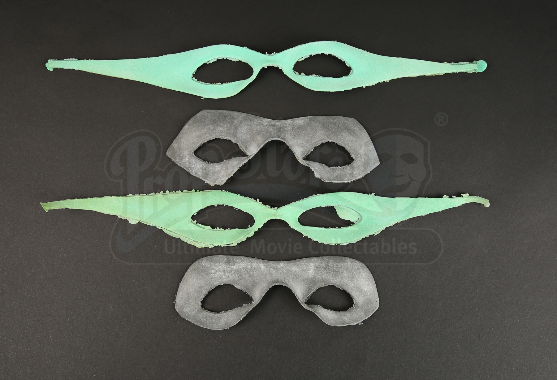 BATMAN FOREVER (1995) - Pair of Riddler (Jim Carrey) Masks and Eye ...