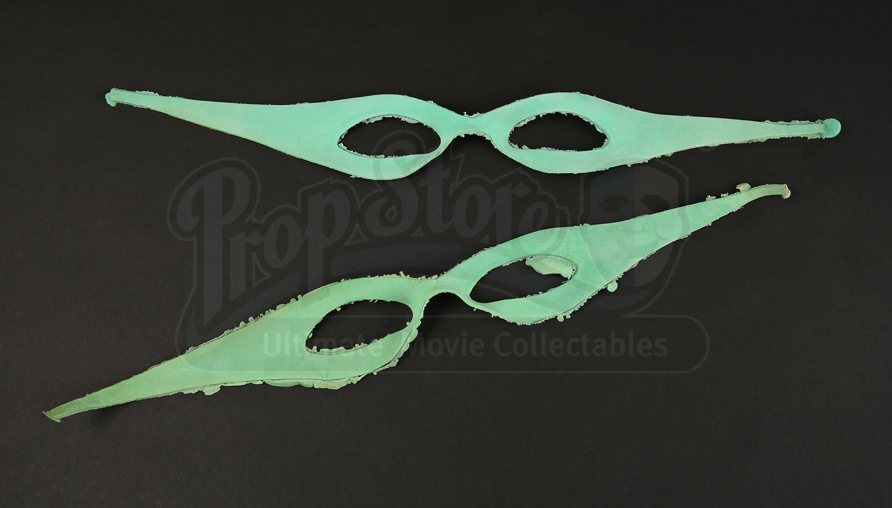 BATMAN FOREVER (1995) - Pair of Riddler (Jim Carrey) Masks and Eye ...