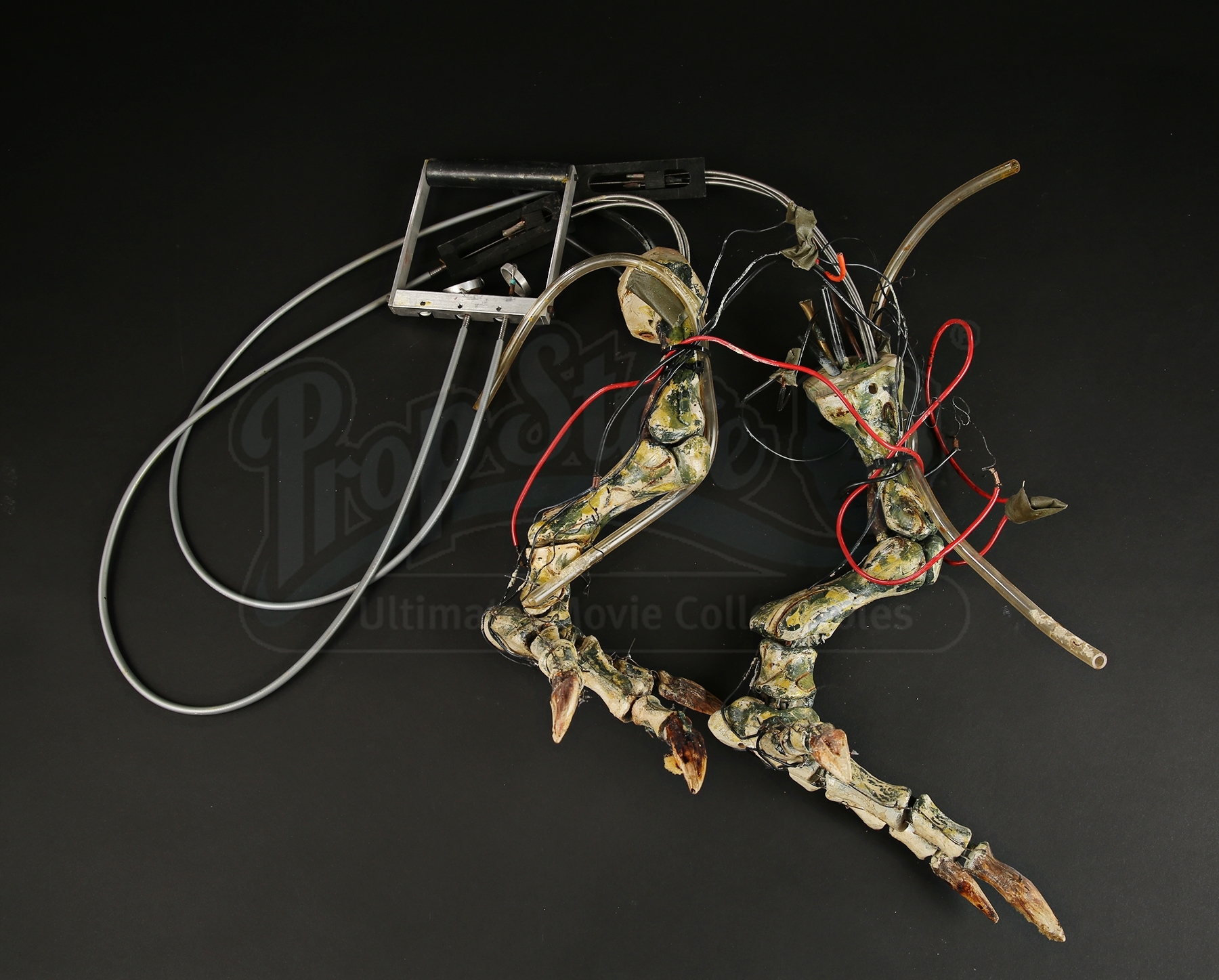 GREMLINS 2: THE NEW BATCH (1990) - Mechanical Gremlin Skeleton Legs