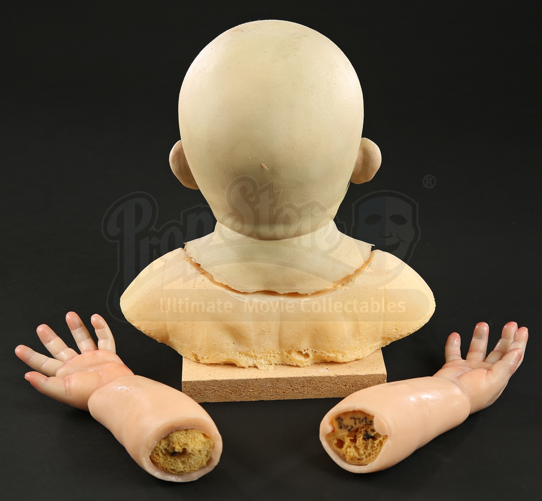 BABY'S DAY OUT (1994) - Baby Bink Head and Arms