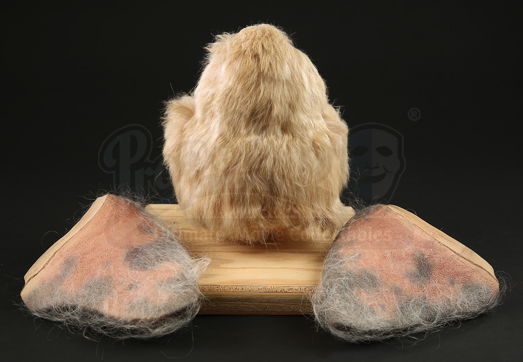 THE NUTTY PROFESSOR (2000) - Shelly Puppet With Oversized Hamster Ears