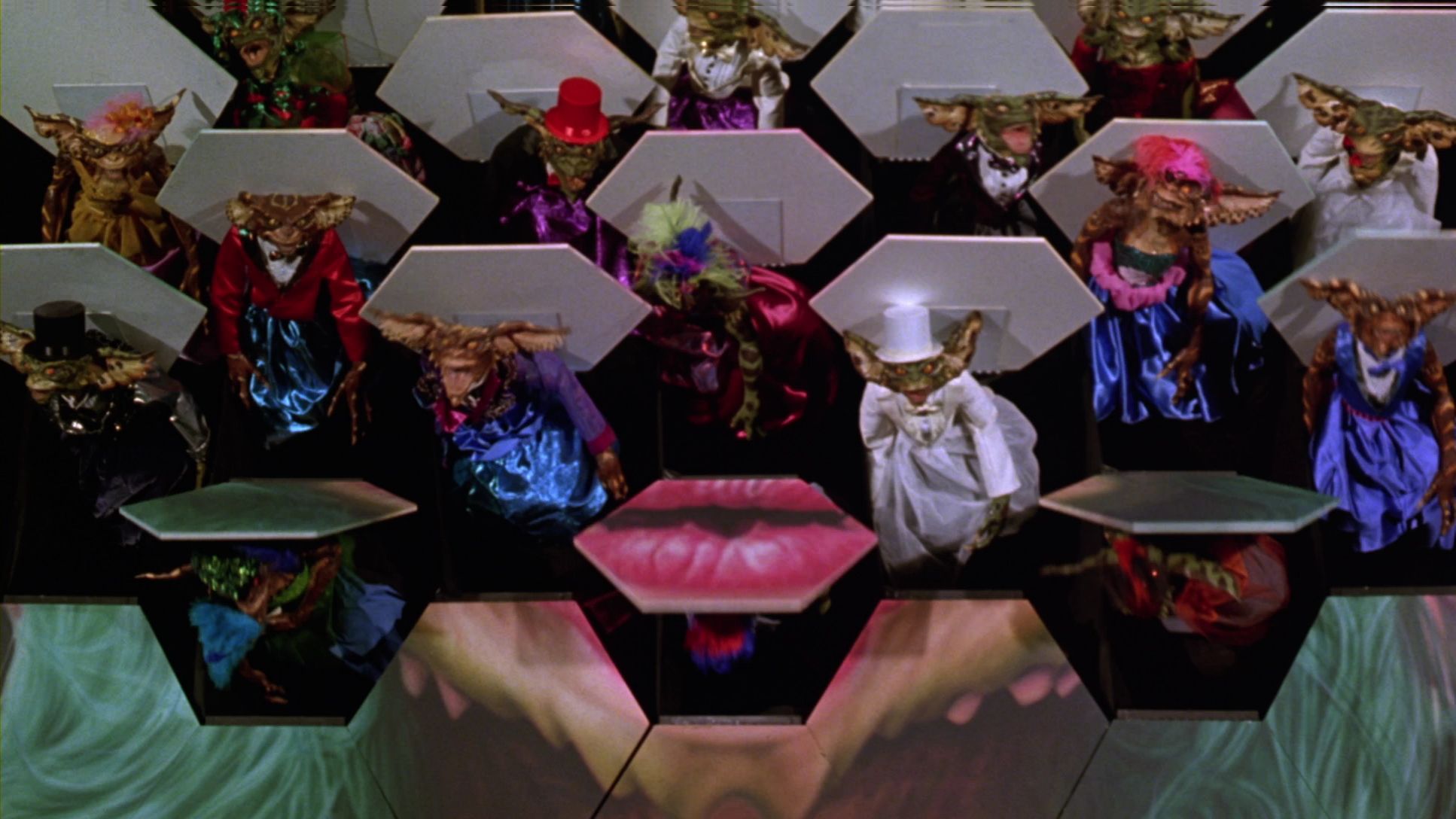 GREMLINS 2: THE NEW BATCH (1990) - Gremlins Clothing And Accessories