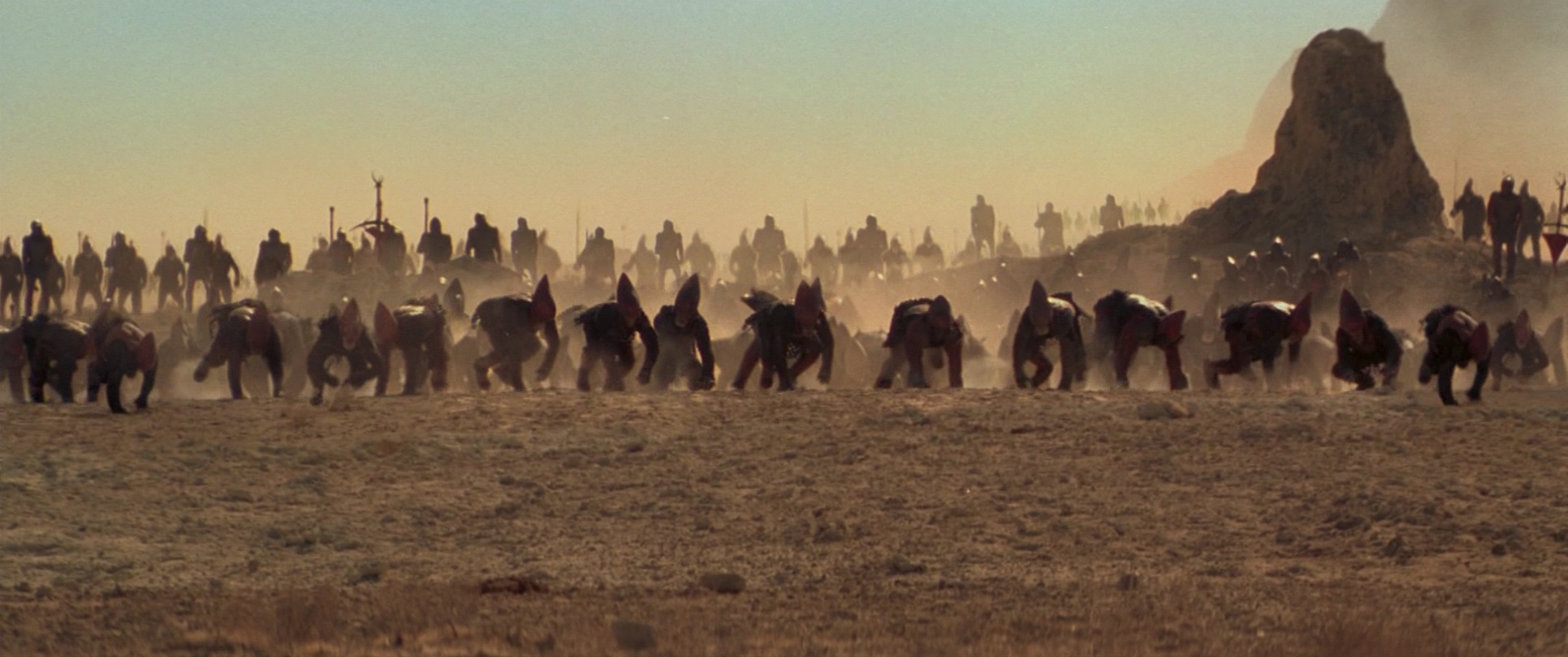 PLANET OF THE APES (2001) - Battle Chimp Mask