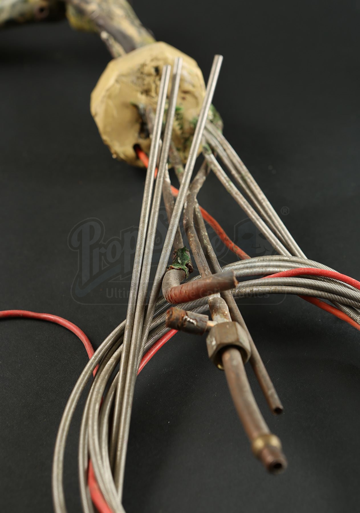 GREMLINS 2: THE NEW BATCH (1990) - Static and Mechanical Gremlin Legs