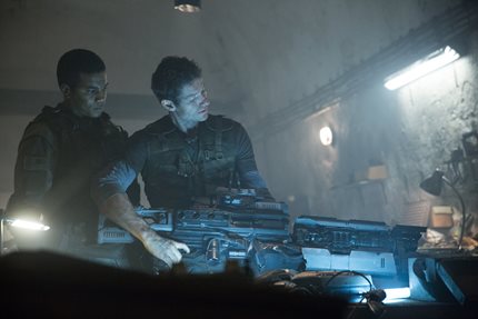 Light-up Long Barrel Plasma Rifle - Current price: $7600